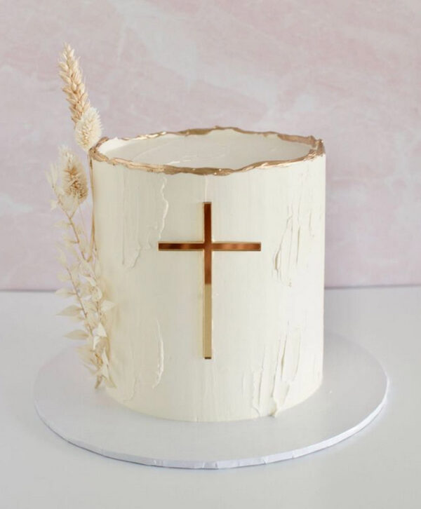 First Communion with a beautifully crafted cake - T'ANTAY Miami | Cake ...